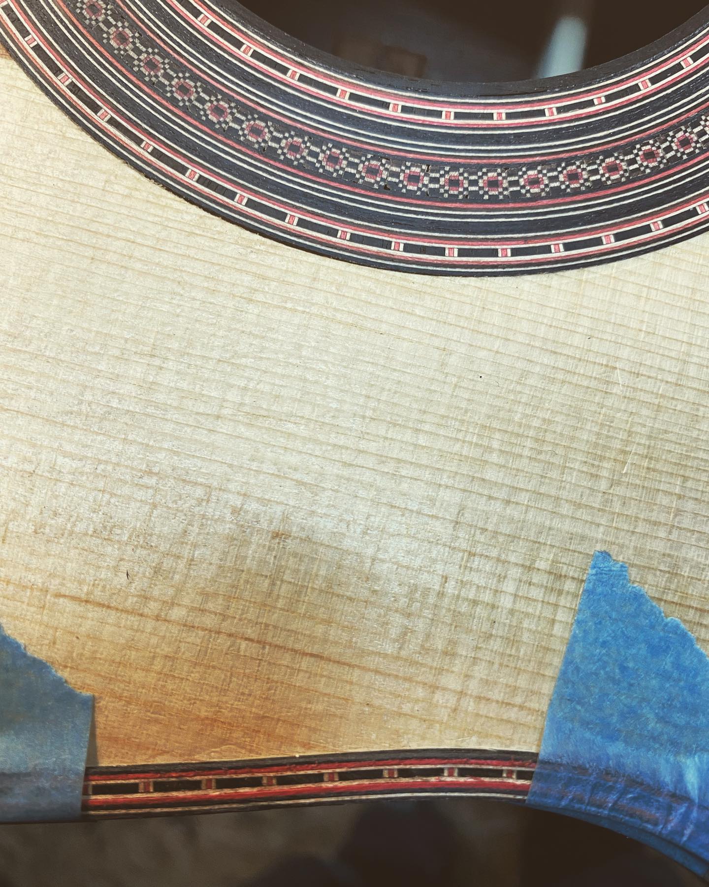 Video gallery – Van Guyse Guitars